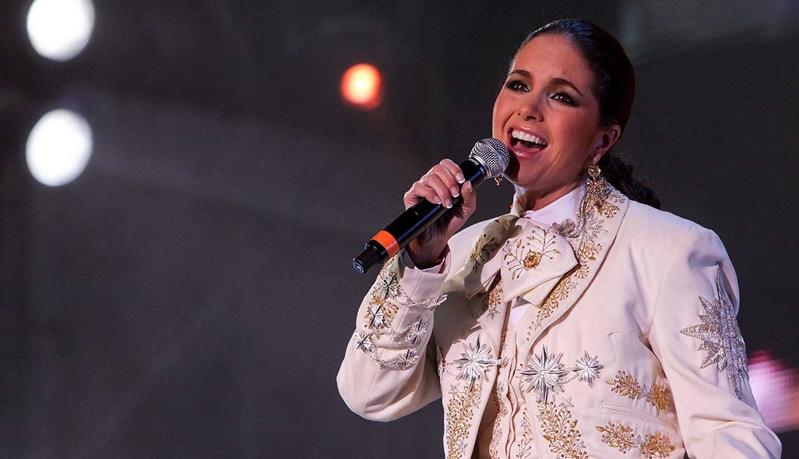 Lucero, la artista mexicana cumple 50 años de vida