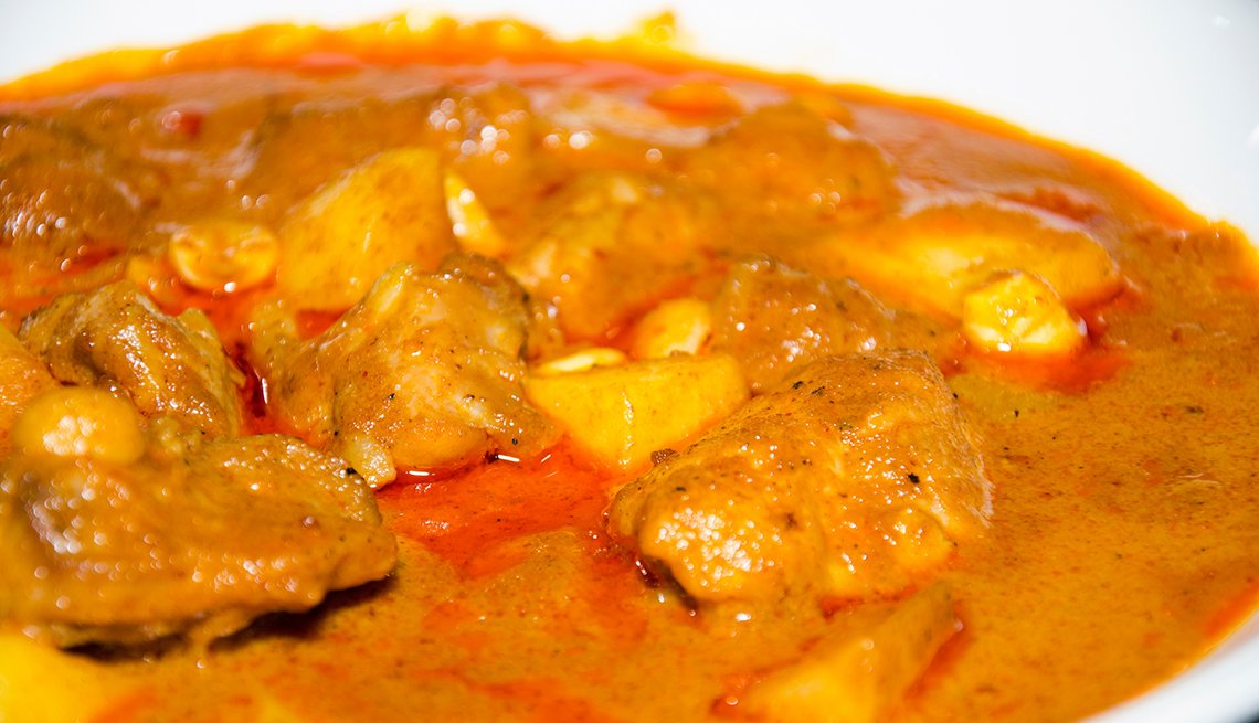 Carapulcra chinchana con sopa seca