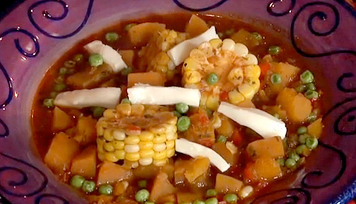 Recetas para preparar en otoño - Manzanas rellenas, Locro peruano, Car...