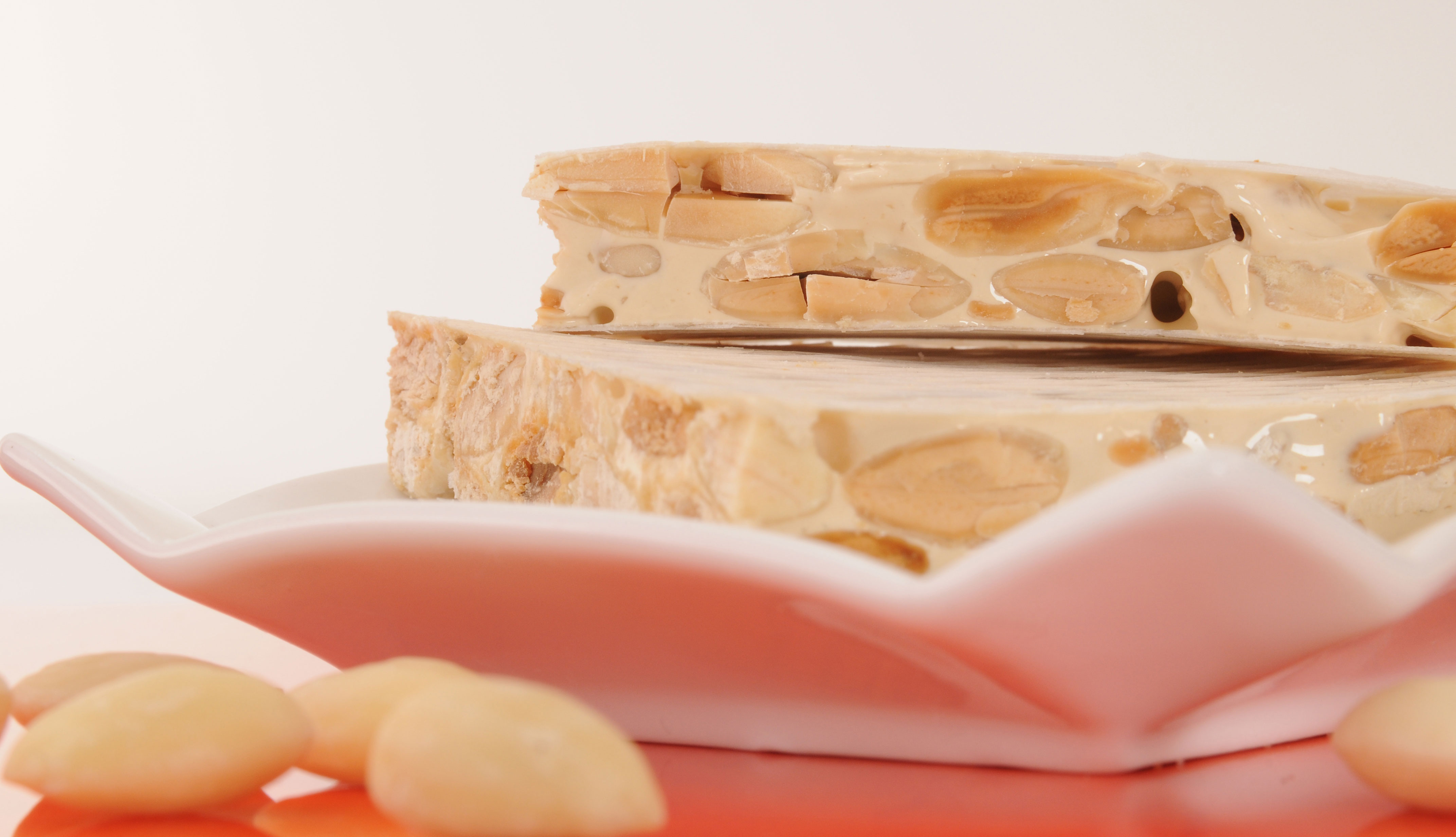 Turrón de Alicante, toda una delicia culinaria
