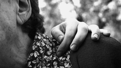 7 formas de cultivar la compasión - Religión y creencias - AARP ...